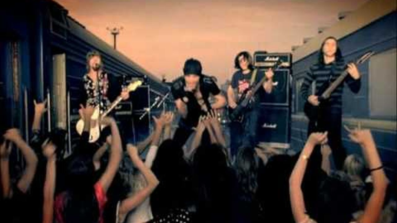 Mushmellow – Toxic (Britney Spears Cover) | Heavy Rock Freakz